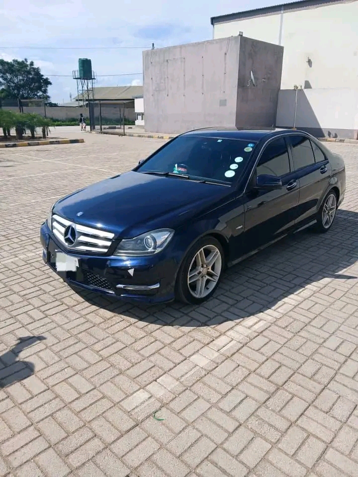 Mercedes Benz c200 - TRADEit Zambia